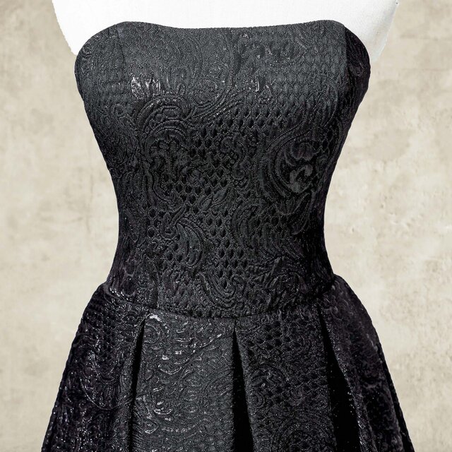 高級ラメジャガードブラックカラードレス ベアトップ トレーン 前撮り フォトウエディング 二次会 | iichi 日々の暮らしを心地よくするハンドメイドやアンティークのマーケットプレイス