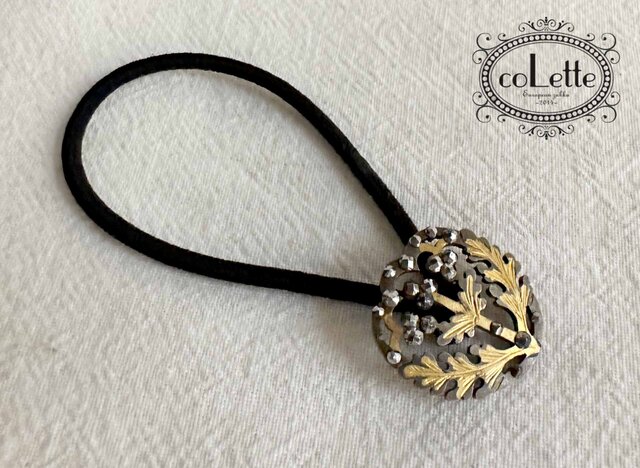 フランスヴィンテージヘアゴム／茶ストロー飾りボタン（AFB-175) | iichi 日々の暮らしを心地よくするハンドメイドやアンティークのマーケットプレイス