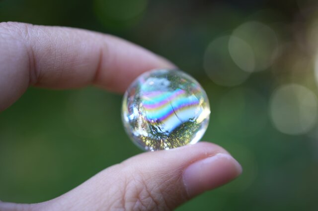 波虹色水晶★レインボークォーツ s1027 | iichi 日々の暮らしを心地よくするハンドメイドやアンティークのマーケットプレイス