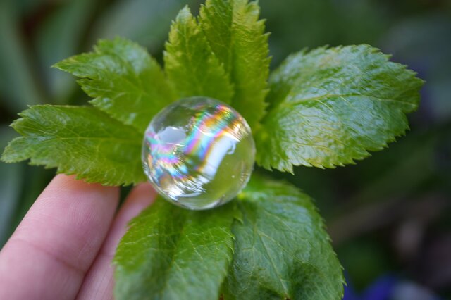 波虹色水晶★レインボークォーツ s1027 | iichi 日々の暮らしを心地よくするハンドメイドやアンティークのマーケットプレイス