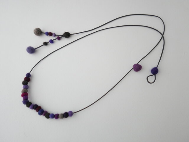 Single loop nano violet | iichi 日々の暮らしを心地よくするハンドメイドやアンティークのマーケットプレイス