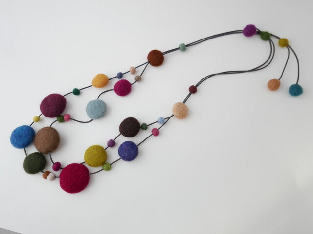 Two steps_W02 | iichi 日々の暮らしを心地よくするハンドメイドやアンティークのマーケットプレイス