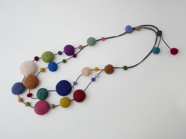 Two steps_C12 | iichi 日々の暮らしを心地よくするハンドメイドやアンティークのマーケットプレイス