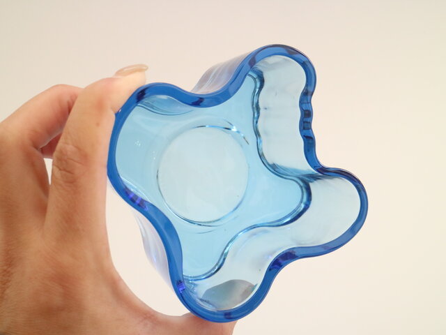 iittala イッタラ / Alvar Aalto Collection キャンドルホルダー ライトブルー No.4507 | iichi 日々の暮らしを心地よくするハンドメイドや ...