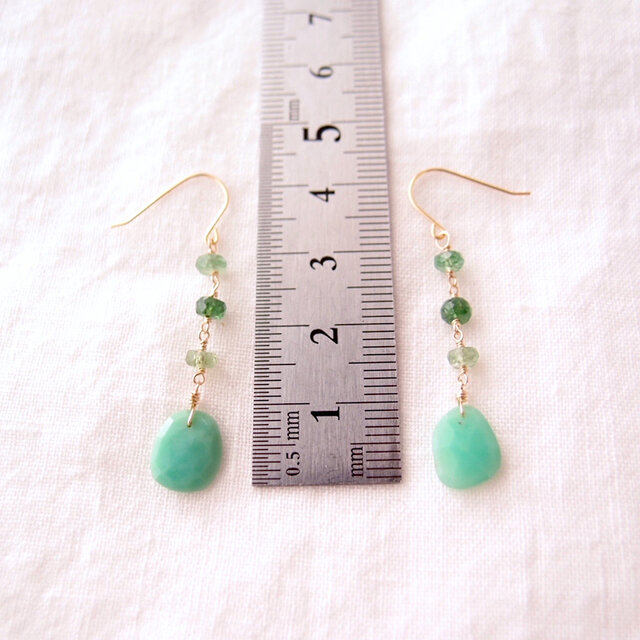【K14gf】Chrysoprase×Green Garnet Earrings／クリソプレーズ×ガーネット ロングピアス | iichi 日々の暮らしを心地よくするハンドメイドやアンティーク ...