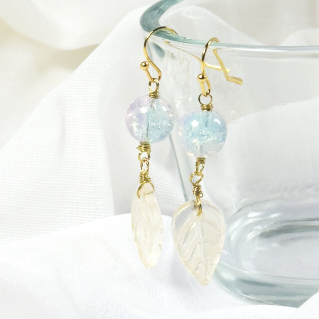 シャボン玉ガラスリーフ ブルーピンク | iichi 日々の暮らしを心地よくするハンドメイドやアンティークのマーケットプレイス