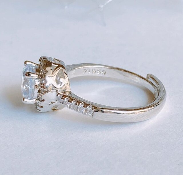 ★2023 お得な2点セット 冬季コフレ限定 ピンクAAAジルコニアダイヤモンド SV925 ピアス フリーサイズ2点セット | iichi 日々の暮らしを心地よくするハンドメイドや ...