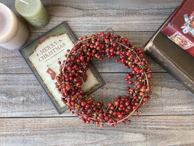 バラの実リース15 | iichi 日々の暮らしを心地よくするハンドメイドやアンティークのマーケットプレイス