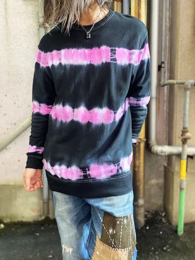 タイダイ染め スウェット トレーナー XXLサイズ ブラック×ピンク ボーダーダイ HD20-64 | iichi 日々の暮らしを心地よくするハンドメイドやアンティークのマーケットプレイス
