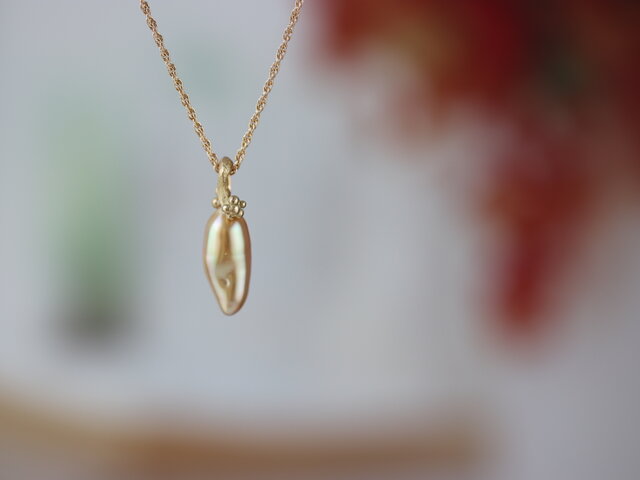 ゴールデンケシパールペンダントトップ【K18】 | iichi 日々の暮らしを心地よくするハンドメイドやアンティークのマーケットプレイス