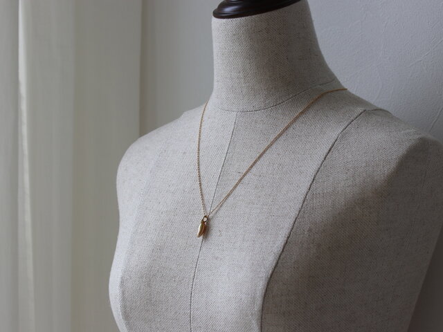 ゴールデンケシパールペンダントトップ【K18】 | iichi 日々の暮らしを心地よくするハンドメイドやアンティークのマーケットプレイス