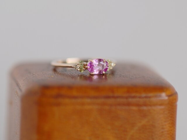 パープルサファイア カラーストーンリング / K10YG【1点限定】 | iichi 日々の暮らしを心地よくするハンドメイドやアンティークのマーケットプレイス