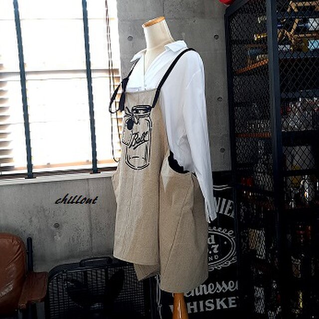 【背中がかわいい】エプロンドレス：リネン：メイソンジャーBall【0625】 | iichi 日々の暮らしを心地よくするハンドメイドやアンティークのマーケットプレイス