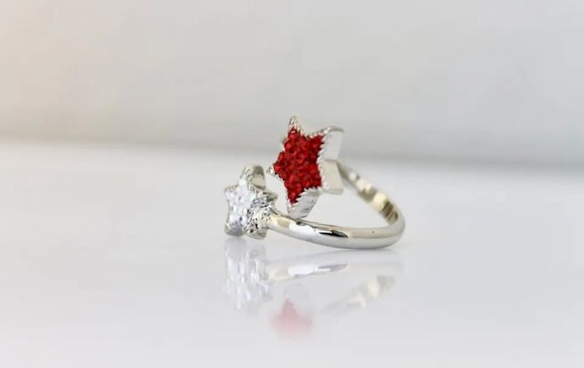【受注制作】 wish upon a star ring 《red×white》 （silver） | iichi 日々の暮らしを心地よくするハンドメイドやアンティークのマーケットプレイス