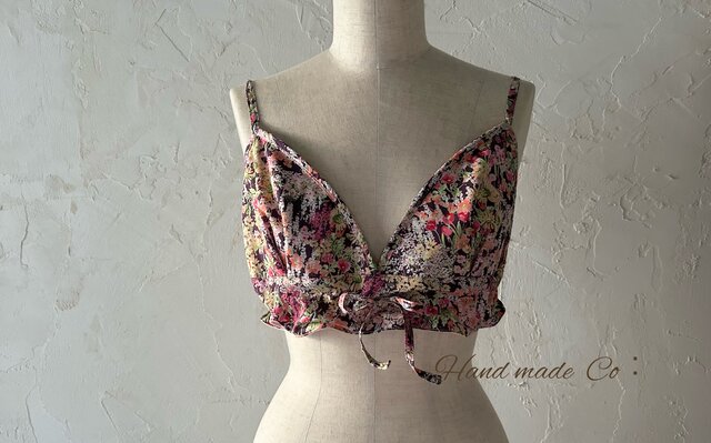 ストレスフリー パット入りブラ Mサイズ : : based 02 | iichi 日々の暮らしを心地よくするハンドメイドやアンティークのマーケットプレイス