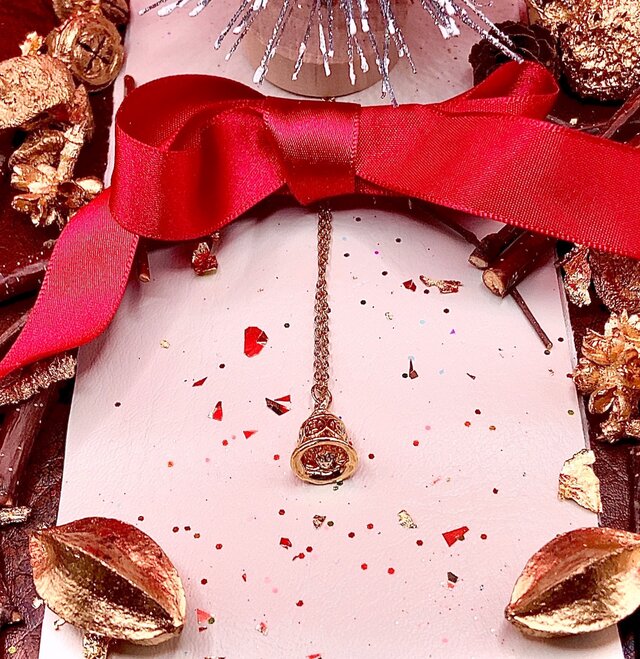 期間限定 Stephan Lea 男女兼用アレルギー対応〜18K金メッキミニシルバーベルネックレス | iichi 日々の暮らしを心地よくするハンドメイドやアンティークのマーケットプレイス