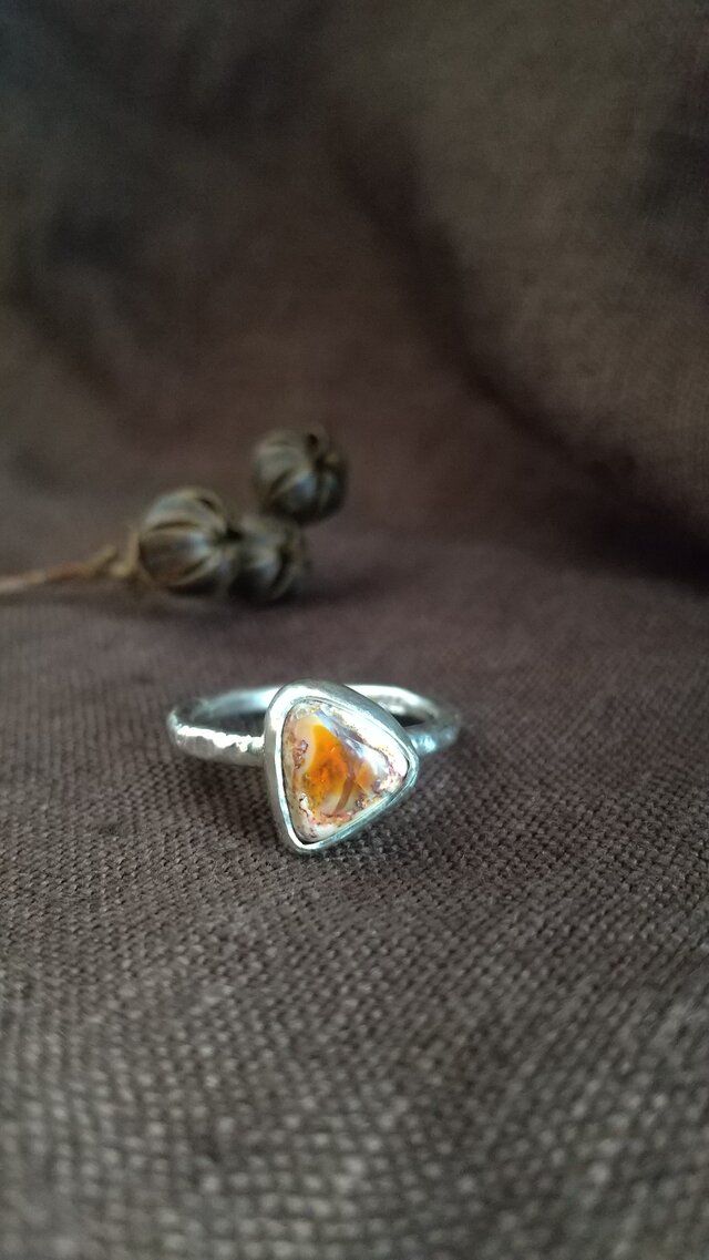 カンテラオパールシルバーリング#10 | iichi 日々の暮らしを心地よくするハンドメイドやアンティークのマーケットプレイス