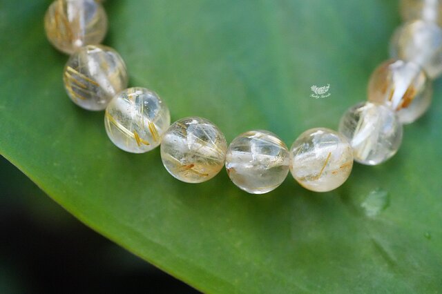 金針★ゴールドルチルインクォーツ ブレスレットs1027 | iichi 日々の暮らしを心地よくするハンドメイドやアンティークのマーケットプレイス