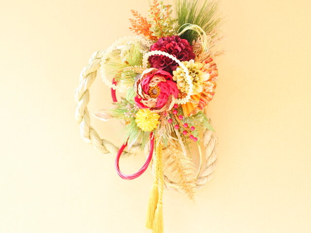 水引*お正月しめ飾り（no.24037） | iichi 日々の暮らしを心地よくするハンドメイドやアンティークのマーケットプレイス