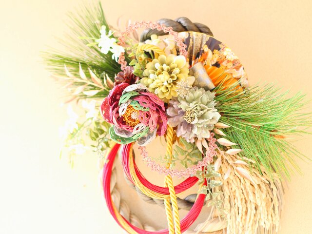 水引*お正月しめ飾り（no.24037） | iichi 日々の暮らしを心地よくするハンドメイドやアンティークのマーケットプレイス