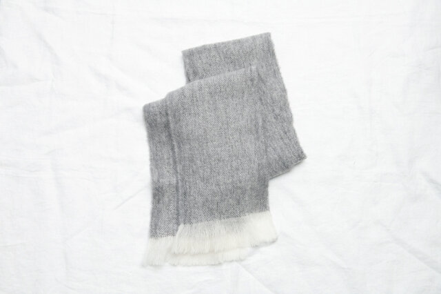 Organic Merino Wool マフラー | iichi 日々の暮らしを心地よくするハンドメイドやアンティークのマーケットプレイス