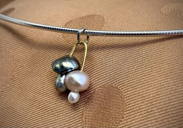 Kinoco in love（恋するキノコ） | iichi 日々の暮らしを心地よくするハンドメイドやアンティークのマーケットプレイス