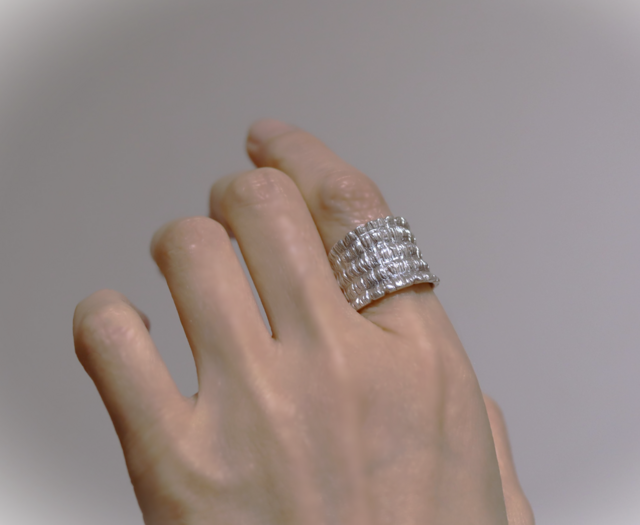 50％オフ在庫限り》Texture ring SV925超特価 | iichi 日々の暮らしを心地よくするハンドメイドやアンティークのマーケットプレイス