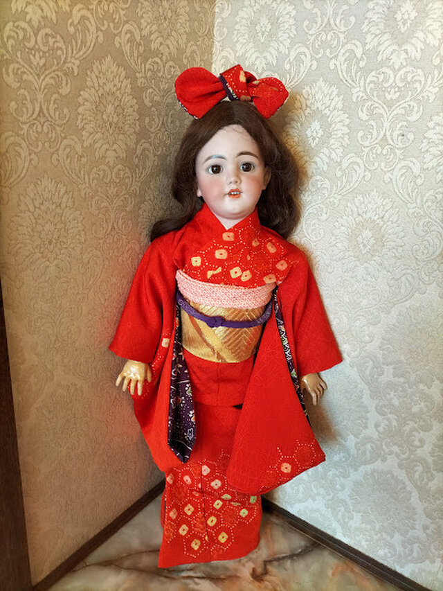 ドール背丈65～68cm用 リバーシブル仕立ての振袖セット（い） | iichi 日々の暮らしを心地よくするハンドメイドやアンティークのマーケットプレイス