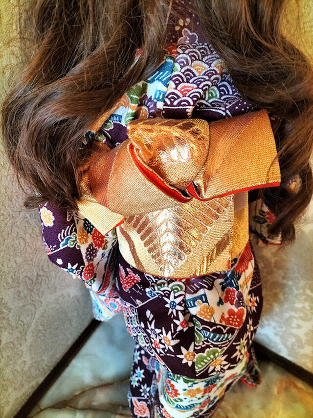 ドール背丈65～68cm用 リバーシブル仕立ての振袖セット（い） | iichi 日々の暮らしを心地よくするハンドメイドやアンティークのマーケットプレイス