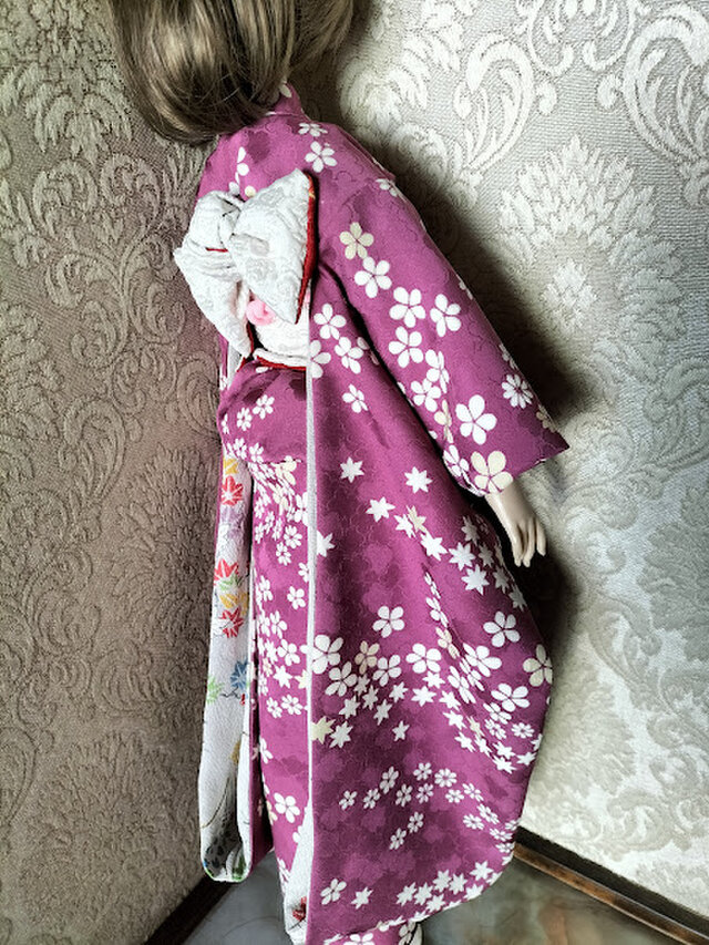 SD DD用 正絹の振袖セット リバーシブル仕立て （あ） | iichi 日々の暮らしを心地よくするハンドメイドやアンティークのマーケットプレイス