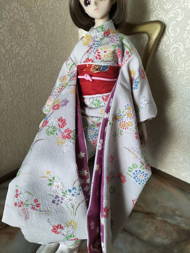 SD DD用 正絹の振袖セット リバーシブル仕立て （あ） | iichi 日々の暮らしを心地よくするハンドメイドやアンティークのマーケットプレイス