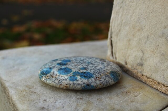 K2ストーン パームストーン | iichi 日々の暮らしを心地よくするハンドメイドやアンティークのマーケットプレイス