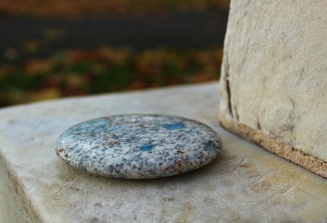 K2ストーン パームストーン | iichi 日々の暮らしを心地よくするハンドメイドやアンティークのマーケットプレイス