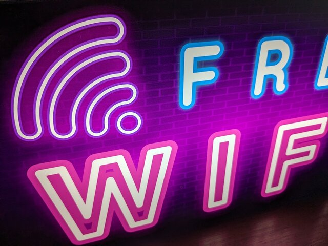 【Lサイズ】Wi-Fi 携帯電話 スマホ タブレット パソコン モバイル 電波 フリー 看板 置物 雑貨 ライトBOX | iichi 日々の暮らしを心地よくするハンドメイドやアンティークの ...