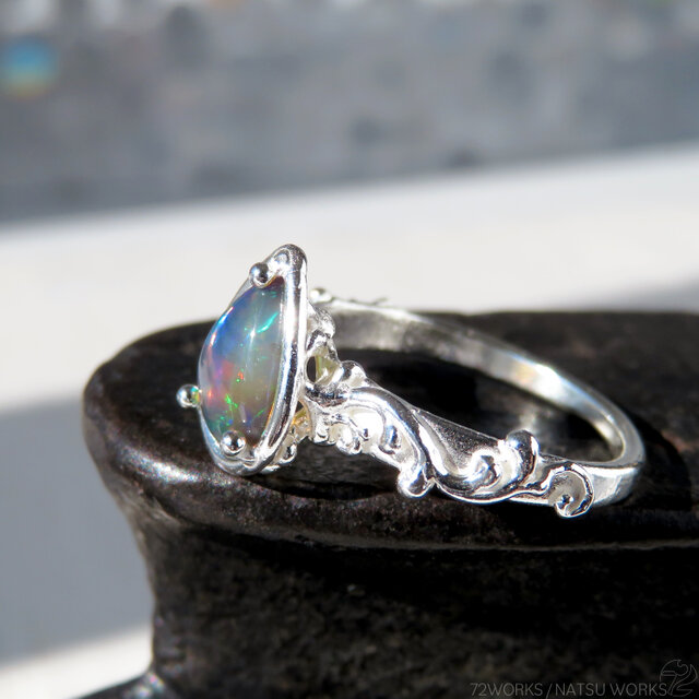 ブラックオパール リング / Ethiopian Black Opal Ring llll | iichi 日々の暮らしを心地よくするハンドメイドやアンティークのマーケットプレイス