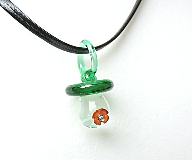 限定1本【イタリアの高級ジュエリーブランド】ムラノガラスのペンダント（チュッチョ・おしゃぶり） | iichi 日々の暮らしを心地よくする ...