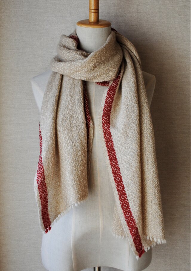 cashmere muffler beige × red | iichi 日々の暮らしを心地よくするハンドメイドやアンティークのマーケットプレイス