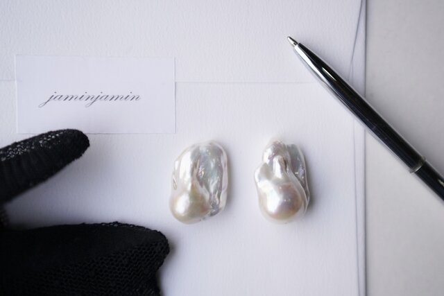 新作 ウェディングアクセサリー no.201 選べるデザイン バロックパール一粒ピアス イヤリング F | iichi 日々の暮らしを心地よくするハンドメイドやアンティークのマーケットプレイス