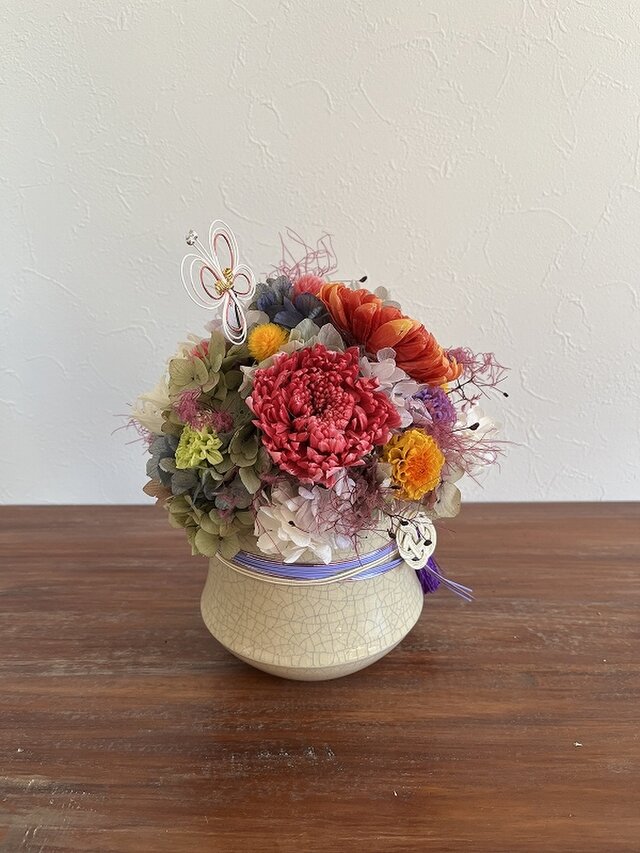 2024 お正月 「手毬 / てまり」 ポットアレンジ LL カラフルミックス | iichi 日々の暮らしを心地よくするハンドメイドやアンティークのマーケットプレイス