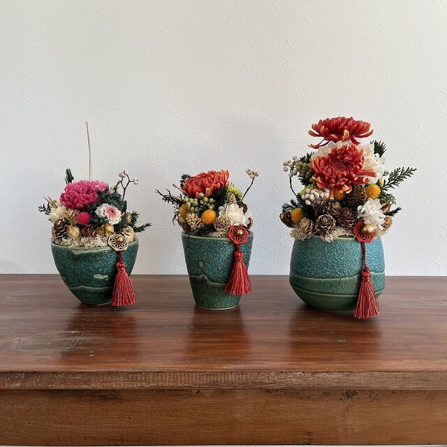 2024 お正月 「手毬 / てまり」 ポットアレンジ Мサイズ ピンク | iichi 日々の暮らしを心地よくするハンドメイドやアンティークのマーケットプレイス