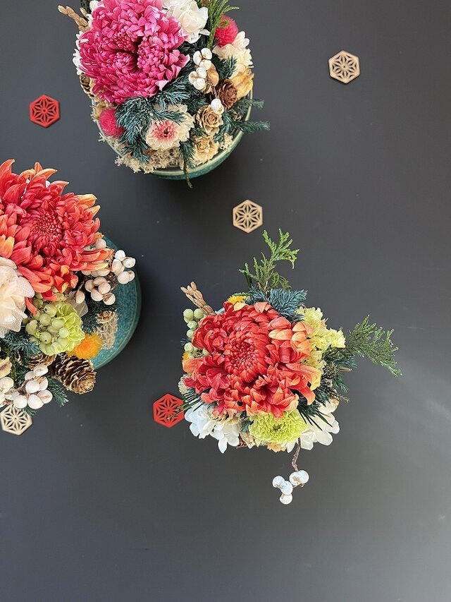 2024 お正月 「手毬 / てまり」 ポットアレンジ Sサイズ オレンジ | iichi 日々の暮らしを心地よくするハンドメイドやアンティークのマーケットプレイス