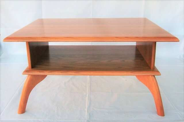 USED/ wood nature サイドテーブル | iichi 日々の暮らしを心地よくするハンドメイドやアンティークのマーケットプレイス