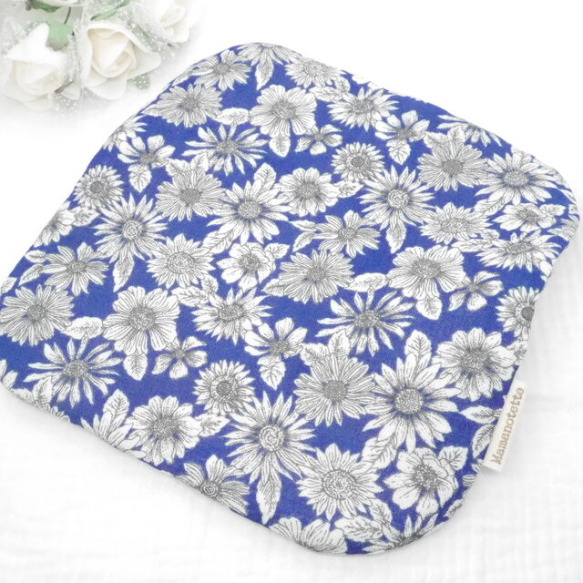 8重ガーゼハンカチ『エレガントフラワー』3枚セット/20×20cm | iichi 日々の暮らしを心地よくするハンドメイドやアンティークのマーケットプレイス