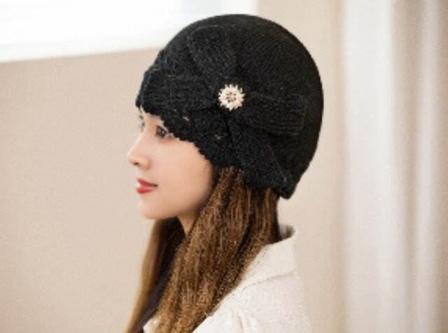 手編み 【Lady's】オシャレな帽子 ブラック | iichi 日々の暮らしを心地よくするハンドメイドやアンティークのマーケットプレイス