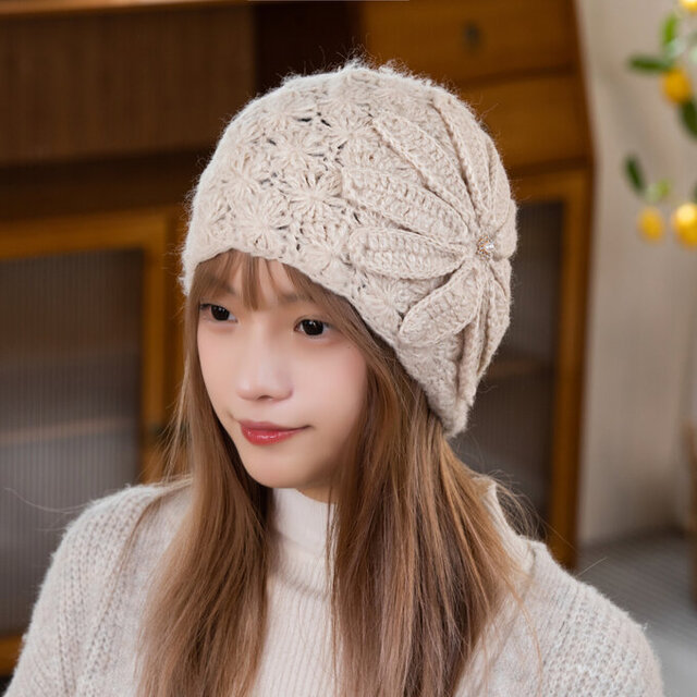 手編み 【Lady's】オシャレな帽子 ブラック | iichi 日々の暮らしを心地よくするハンドメイドやアンティークのマーケットプレイス