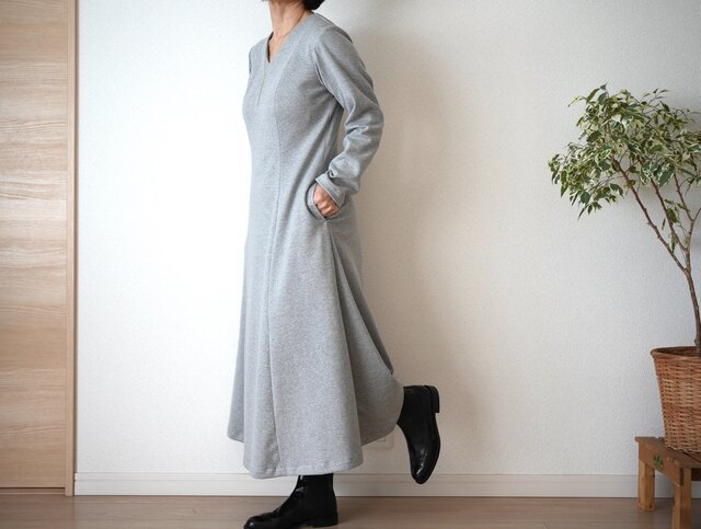 プリンセスラインのカットソーワンピース No.288 | iichi 日々の暮らしを心地よくするハンドメイドやアンティークのマーケットプレイス