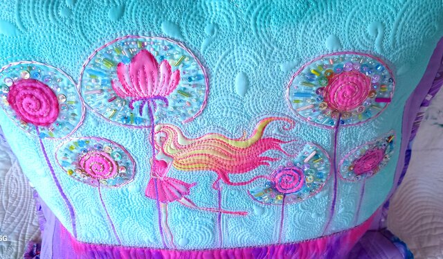 Magic flowers | iichi 日々の暮らしを心地よくするハンドメイドやアンティークのマーケットプレイス