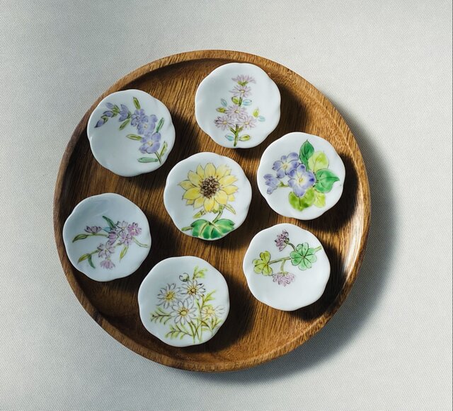 箸置き hanacoromo オリジナル型 ひまわり | iichi 日々の暮らしを心地よくするハンドメイドやアンティークのマーケットプレイス