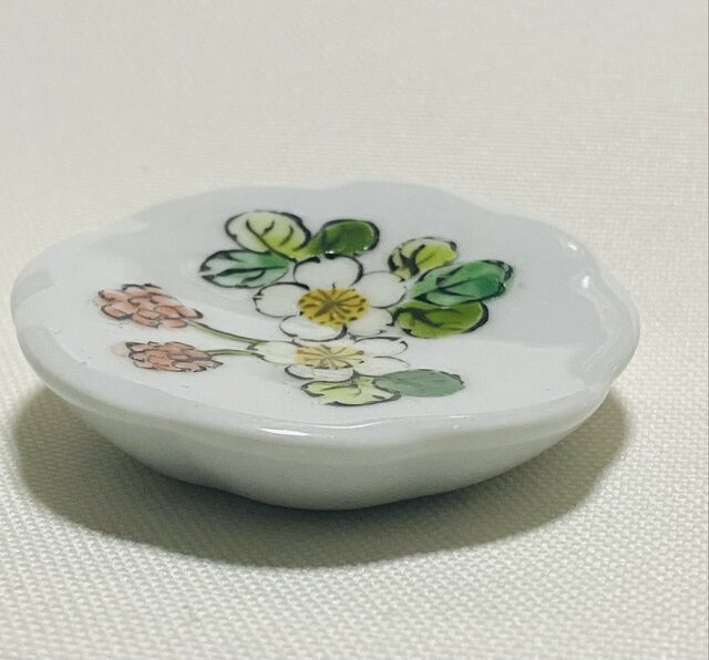 箸置き hanacoromo オリジナル型 木苺 | iichi 日々の暮らしを心地よくするハンドメイドやアンティークのマーケットプレイス