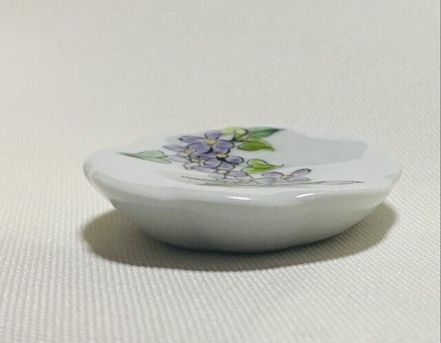 箸置き hanacoromo オリジナル型 ライラック | iichi 日々の暮らしを心地よくするハンドメイドやアンティークのマーケットプレイス